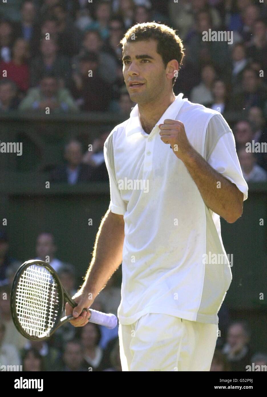 Pete sampras wimbledon 2000 hi-res stock photography and images - Alamy