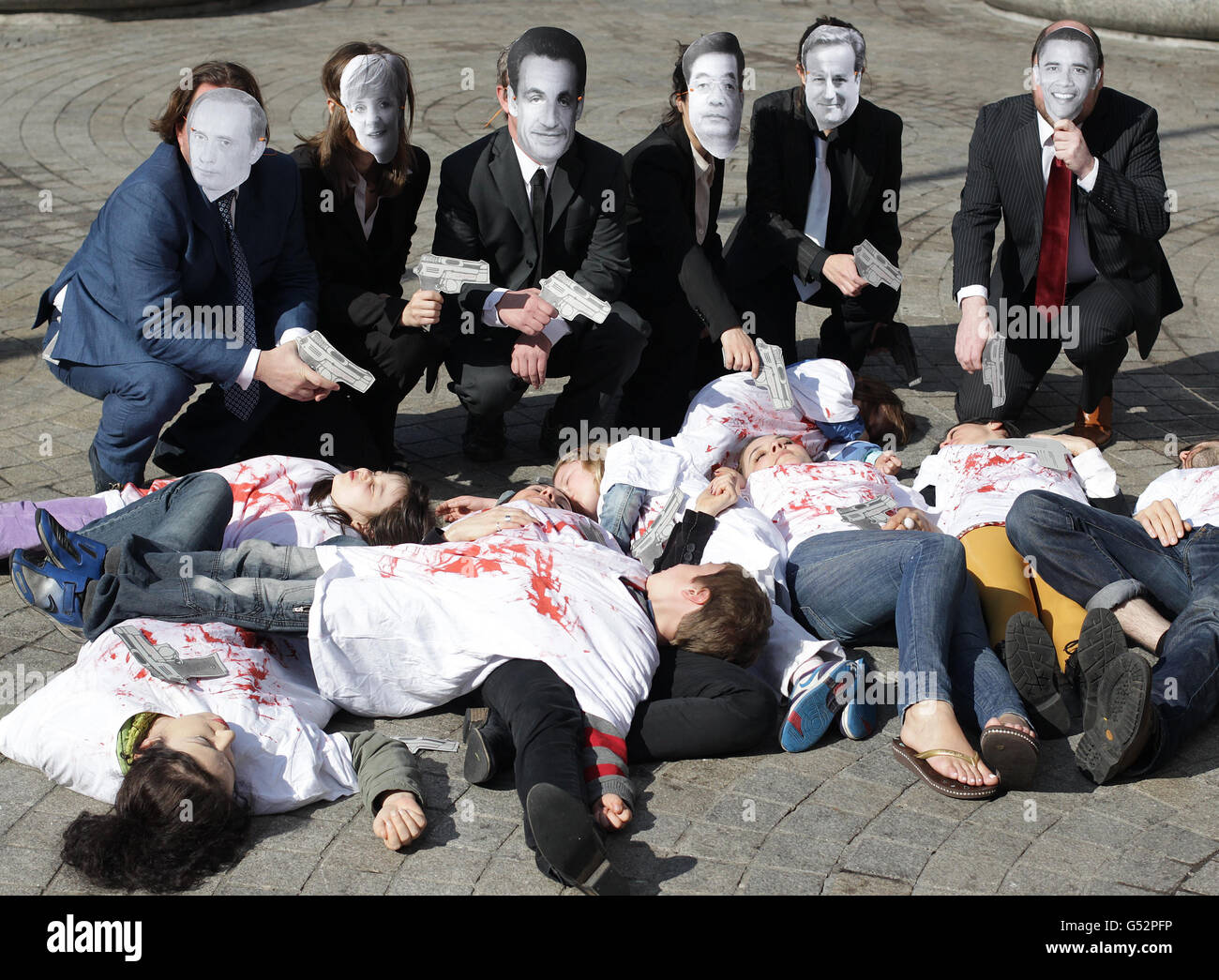 Members international human rights hi-res stock photography and images ...