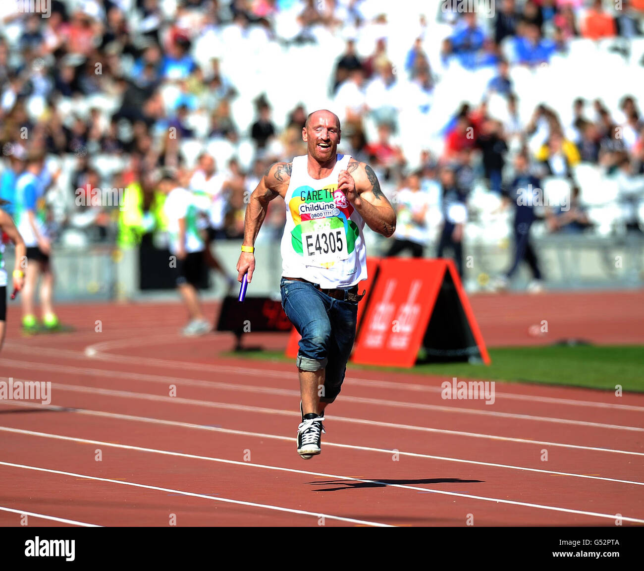 Olympics - Gold Challenge Olympic Stadium Event Stock Photo - Alamy