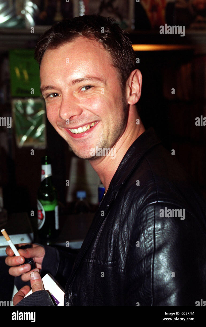 High fidelity premiere simm hi-res stock photography and images - Alamy