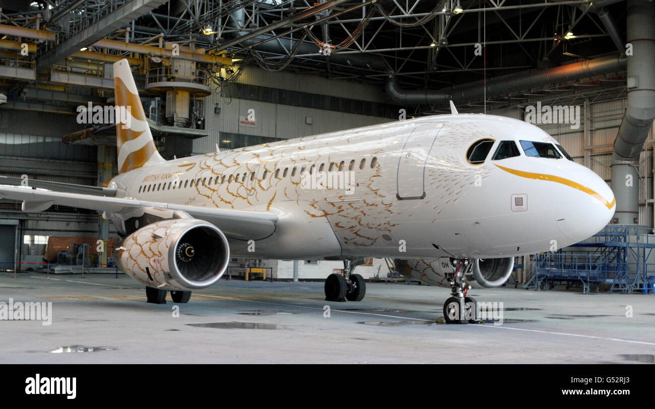 Olympic dove hi-res stock photography and images - Alamy