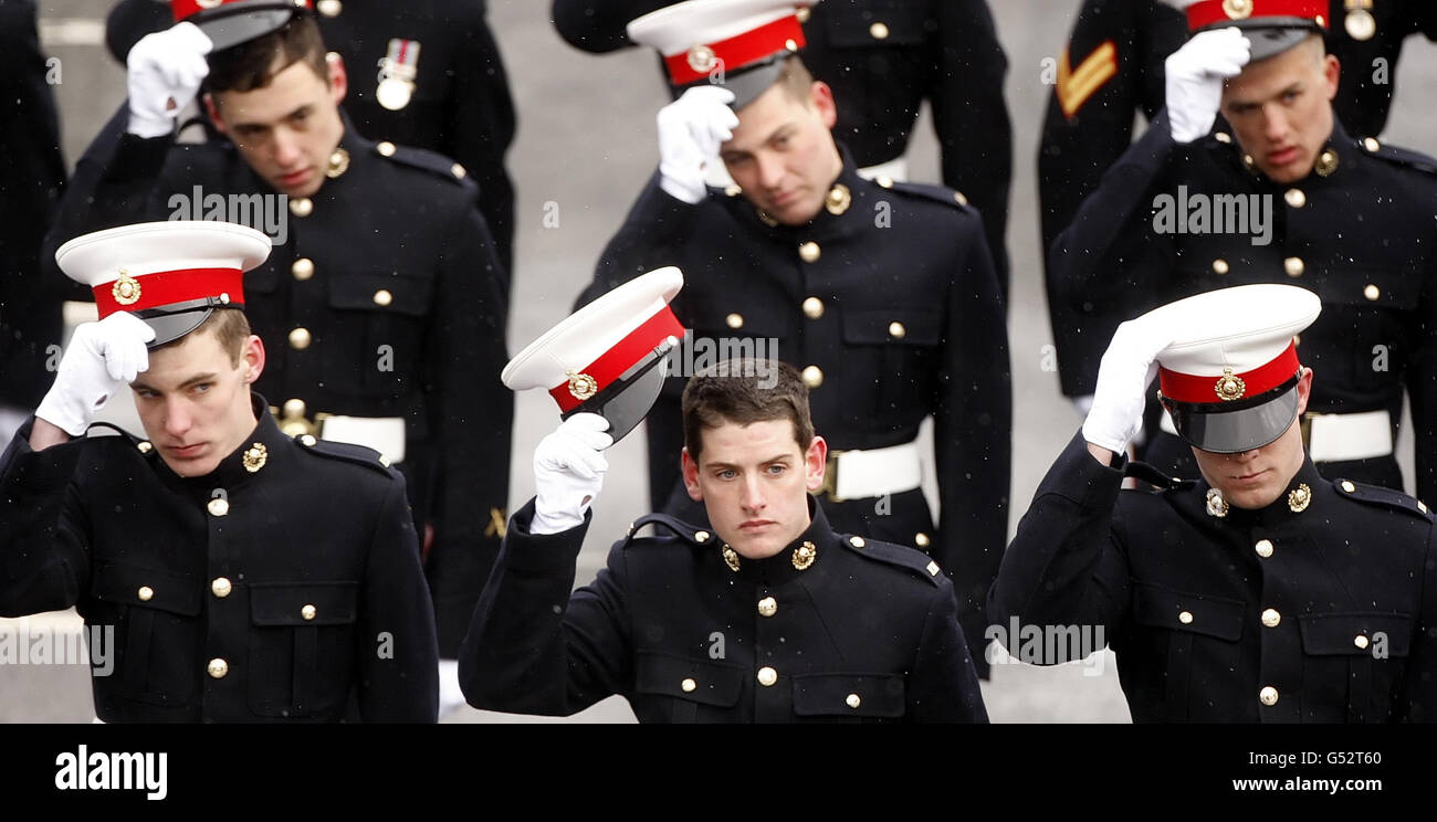 43 commando fleet protection group royal marines hi-res stock ...