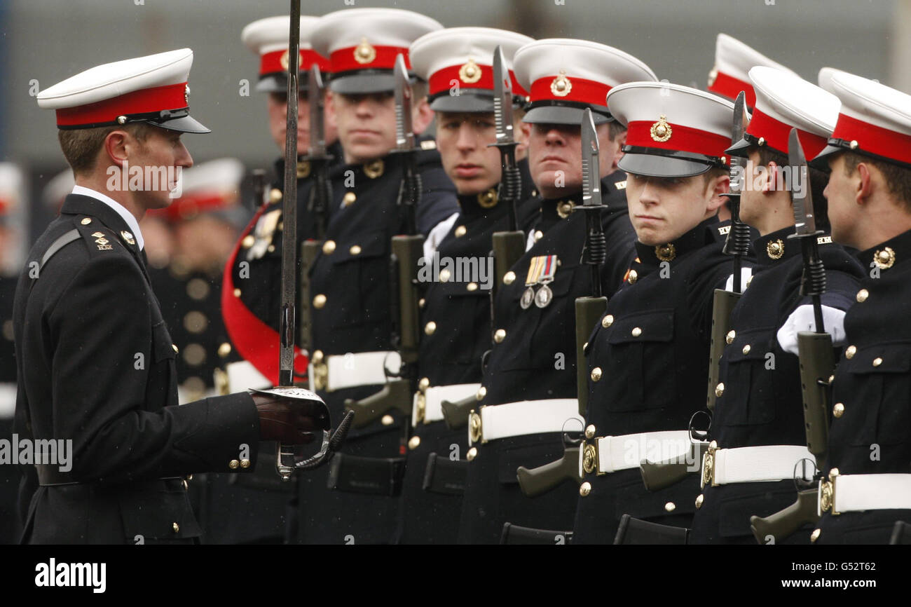 43 commando fleet protection group royal marines hi-res stock ...