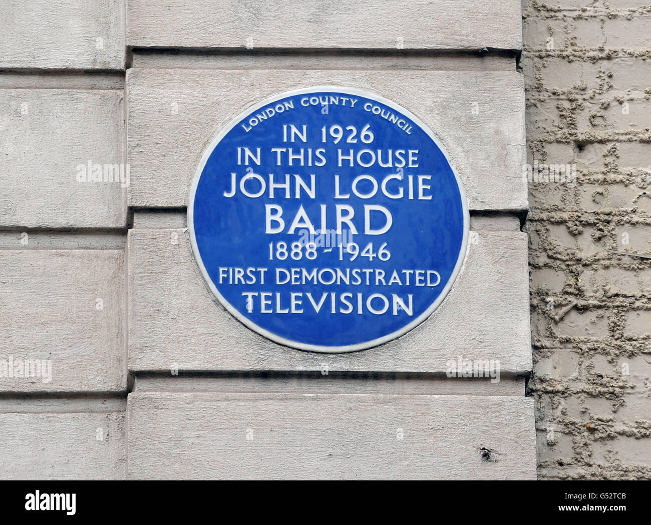 John logie baird blue plaque hi-res stock photography and images - Alamy