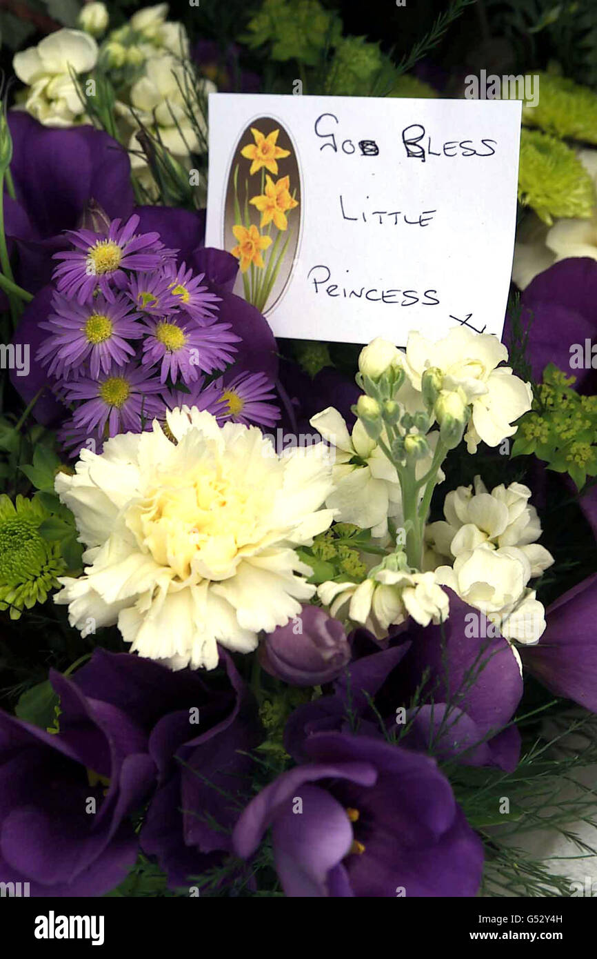 Sarah Payne murder flowers Stock Photo - Alamy