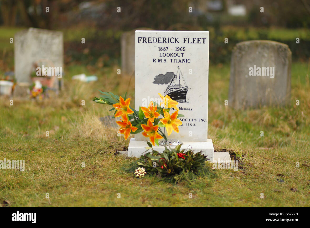 Frederick fleet grave hi-res stock photography and images - Alamy