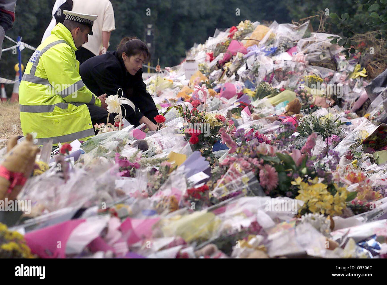 Sarah Payne tributes flowers Stock Photo - Alamy