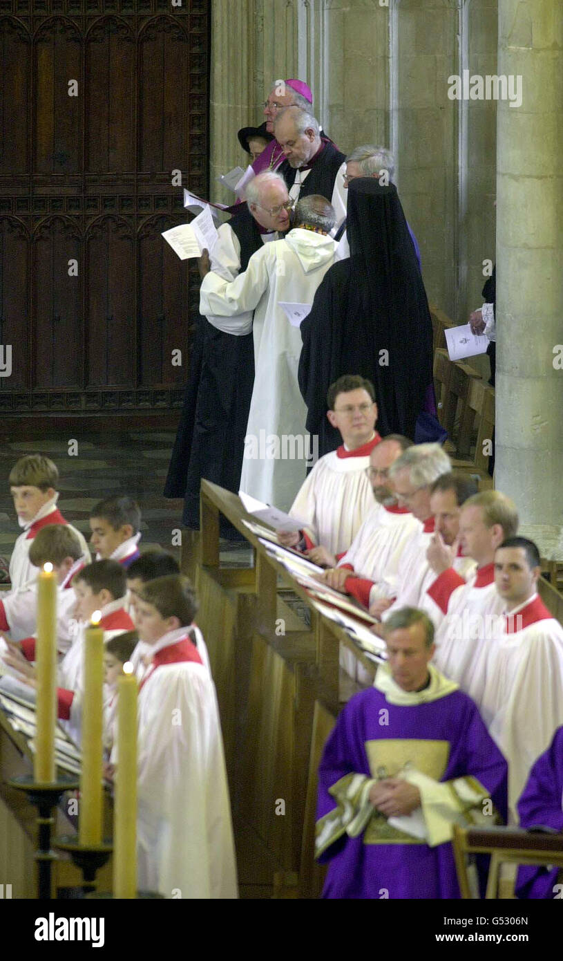 Robert runcie desmond tutu hi-res stock photography and images - Alamy