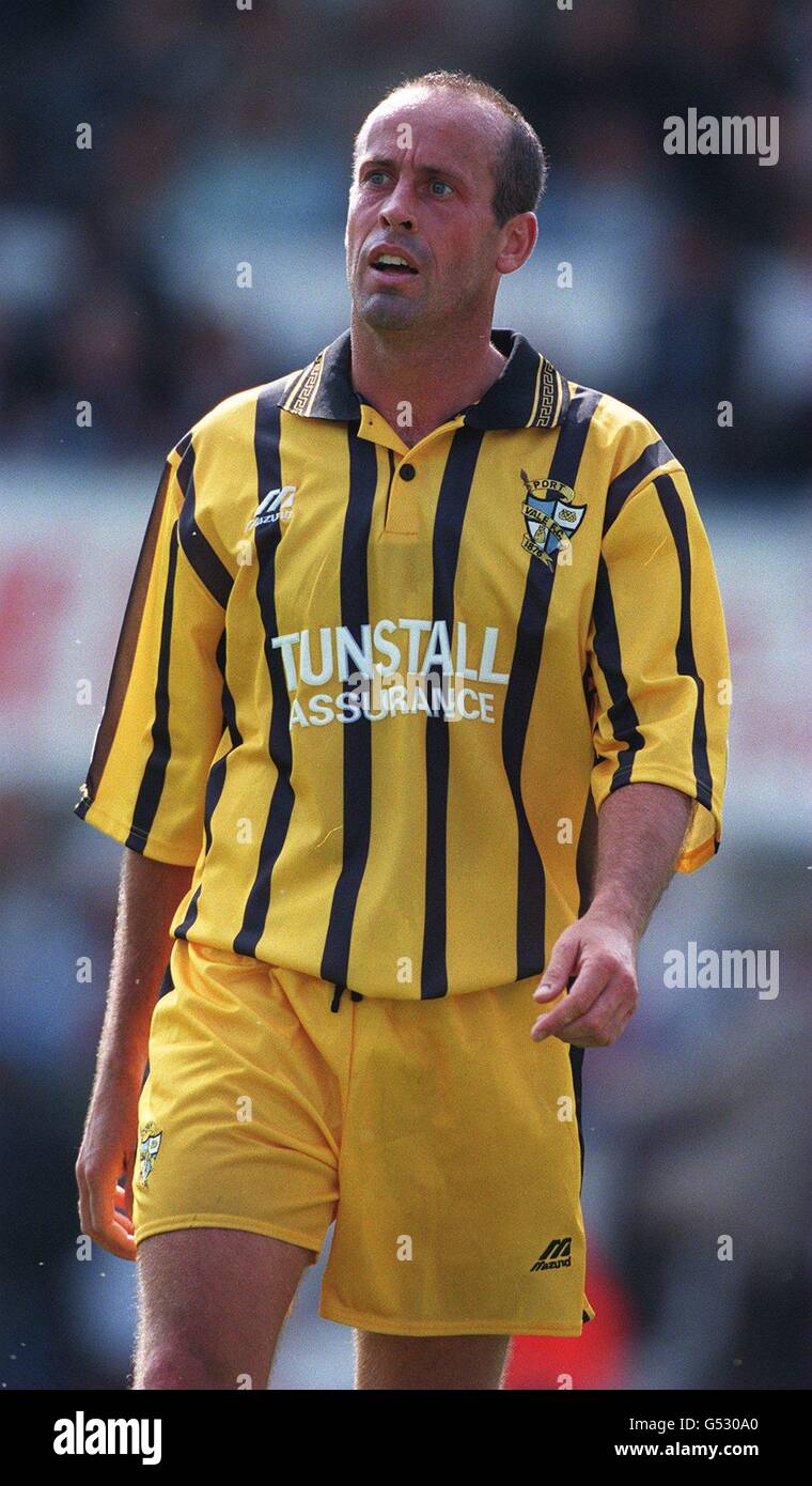 Martin foyle hi-res stock photography and images - Alamy