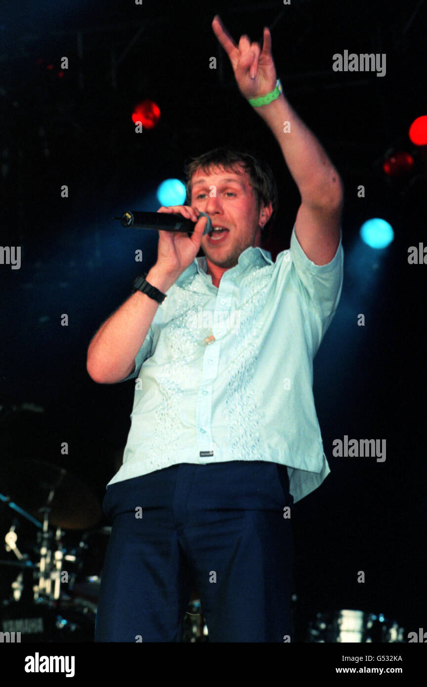 Terrorvision band hi-res stock photography and images - Alamy