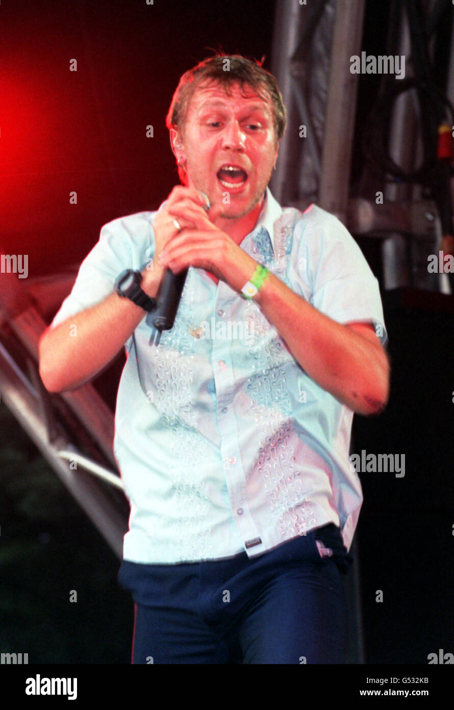 Terrorvision band hi-res stock photography and images - Alamy