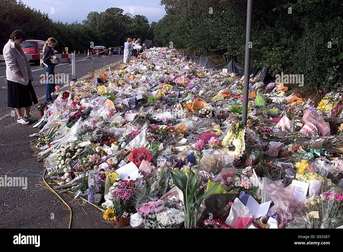 Sarah payne tributes flowers hi-res stock photography and images - Alamy