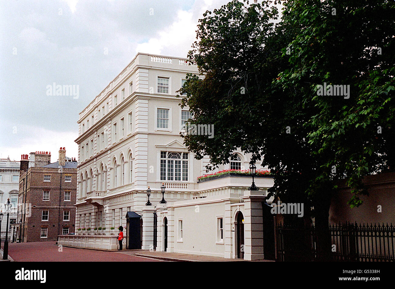 Outside Clarence House In London Stock Photos & Outside Clarence House ...