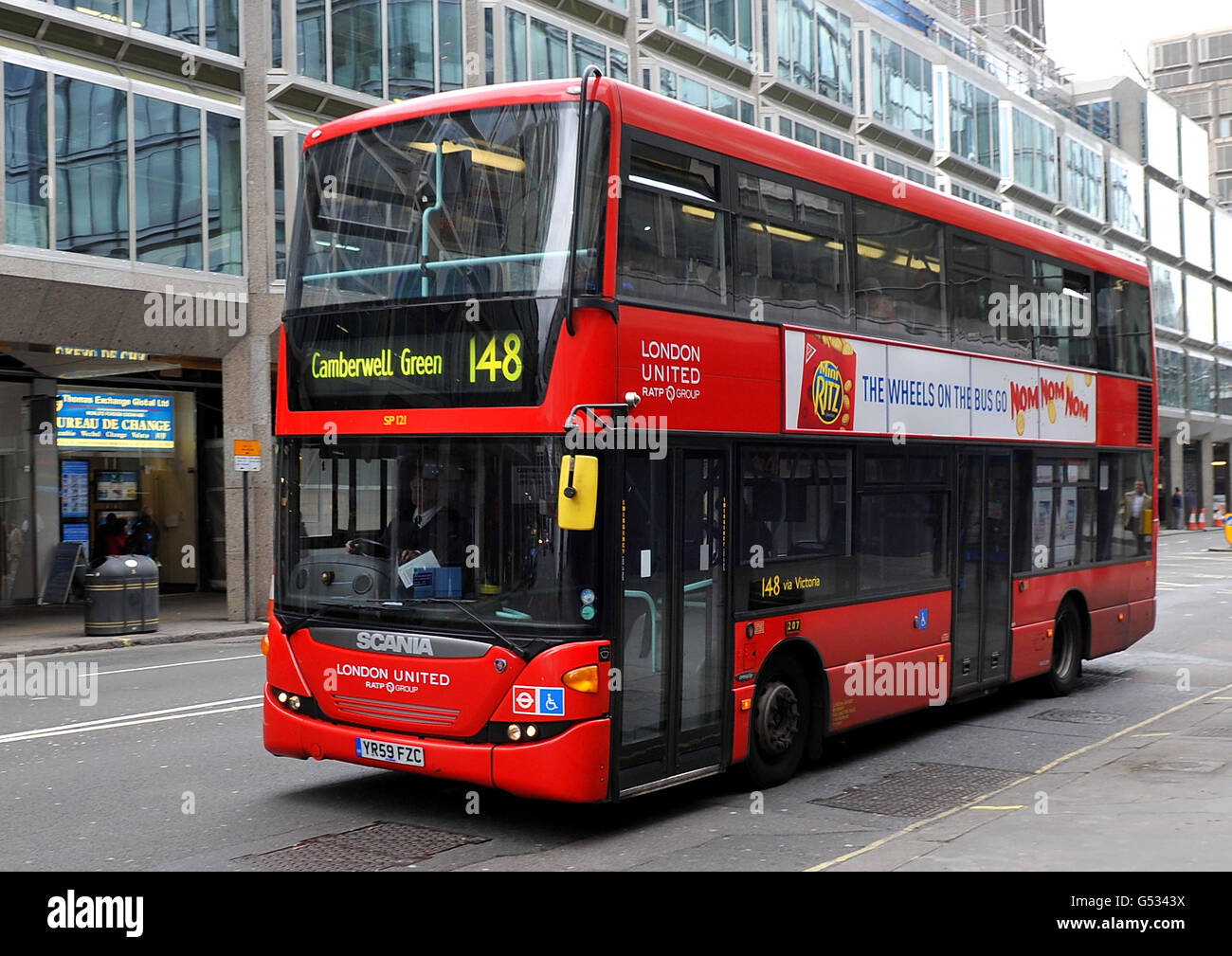News transport bus hi-res stock photography and images - Alamy