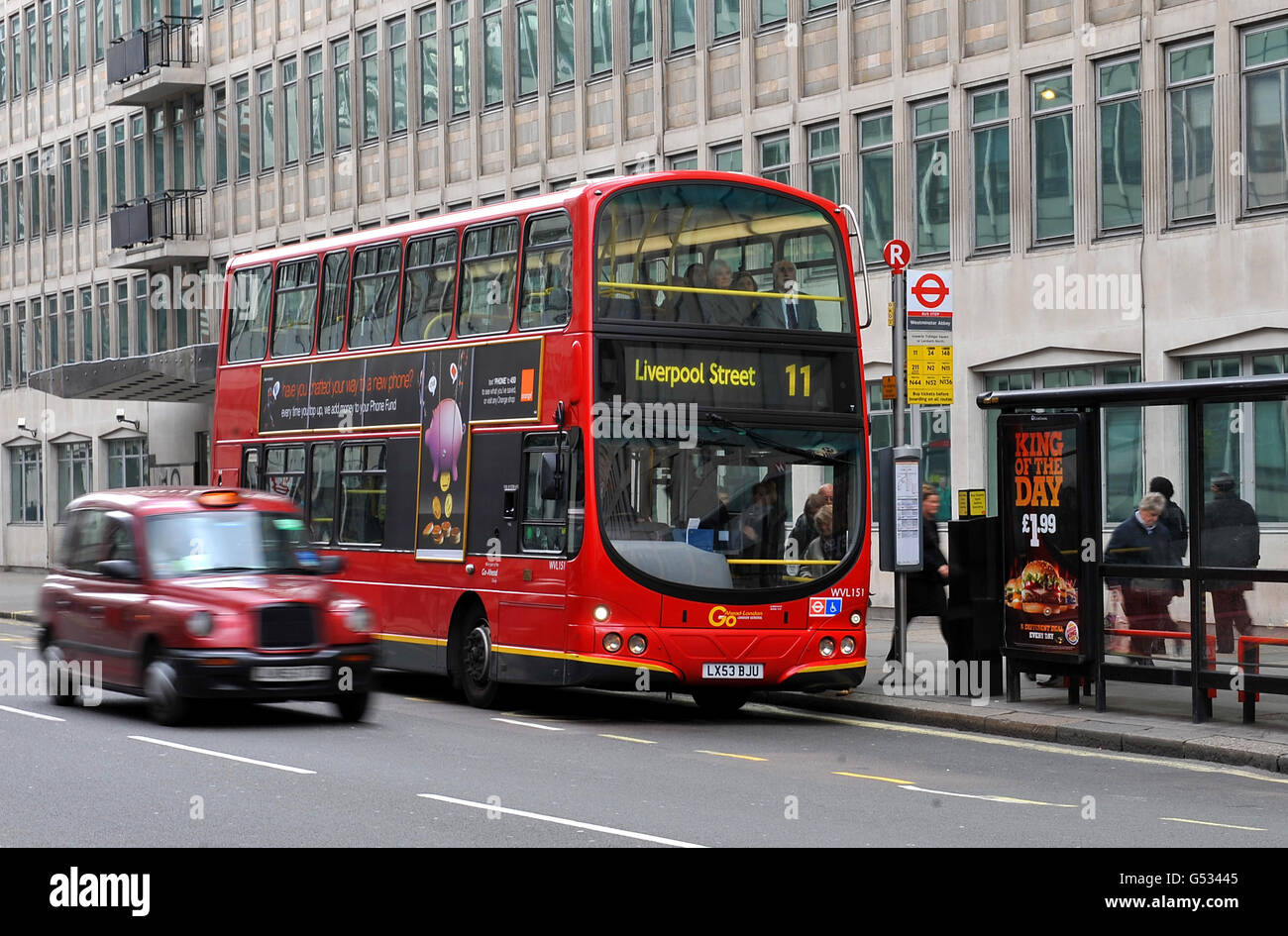 Number 11 bus london hi-res stock photography and images - Alamy