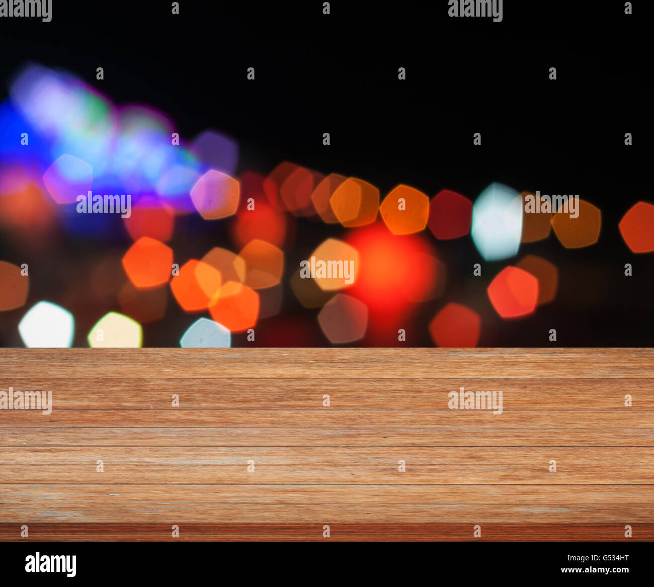 Tabletop wallpaper hi-res stock photography and images - Alamy