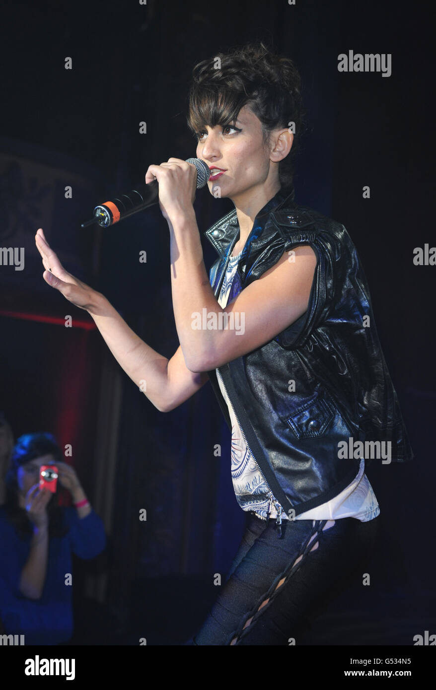 Dragonette performs coca cola light hi-res stock photography and images ...