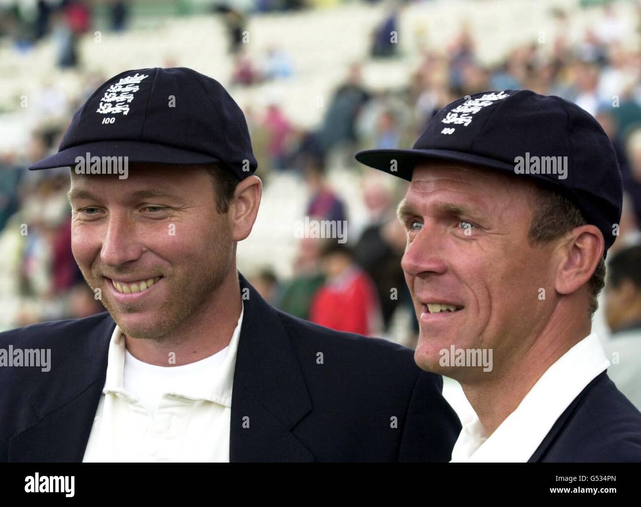 Cricket stewart century hi-res stock photography and images - Alamy