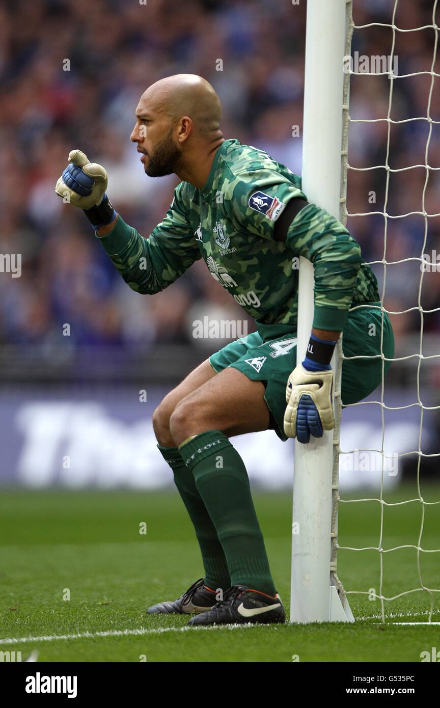 Soccer - FA Cup - Semi Final - Liverpool v Everton - Wembley Stadium. Tim Howard, Everton ...