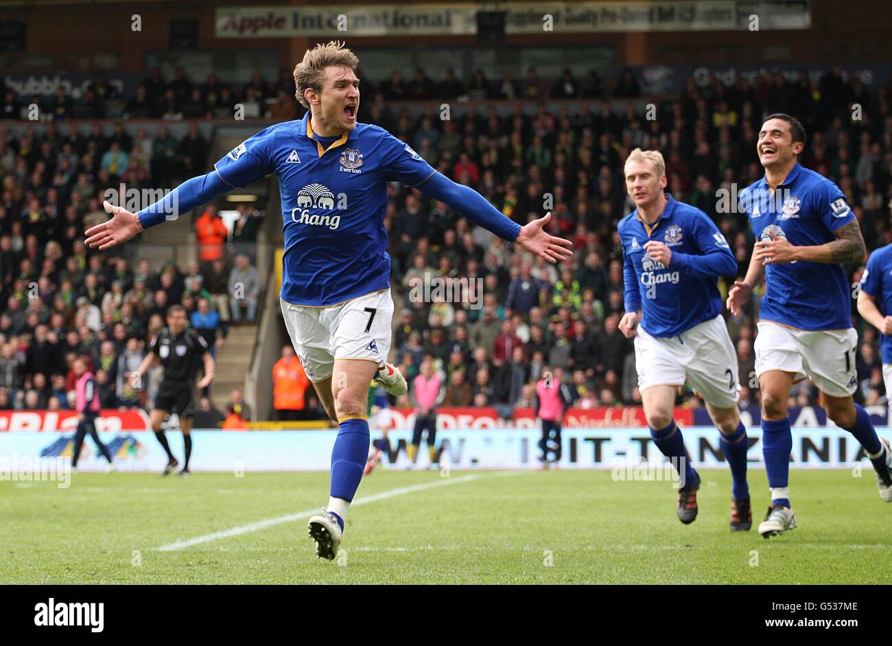 Everton's Nikica Jelavic celebrates scoring his second goal of the game ...