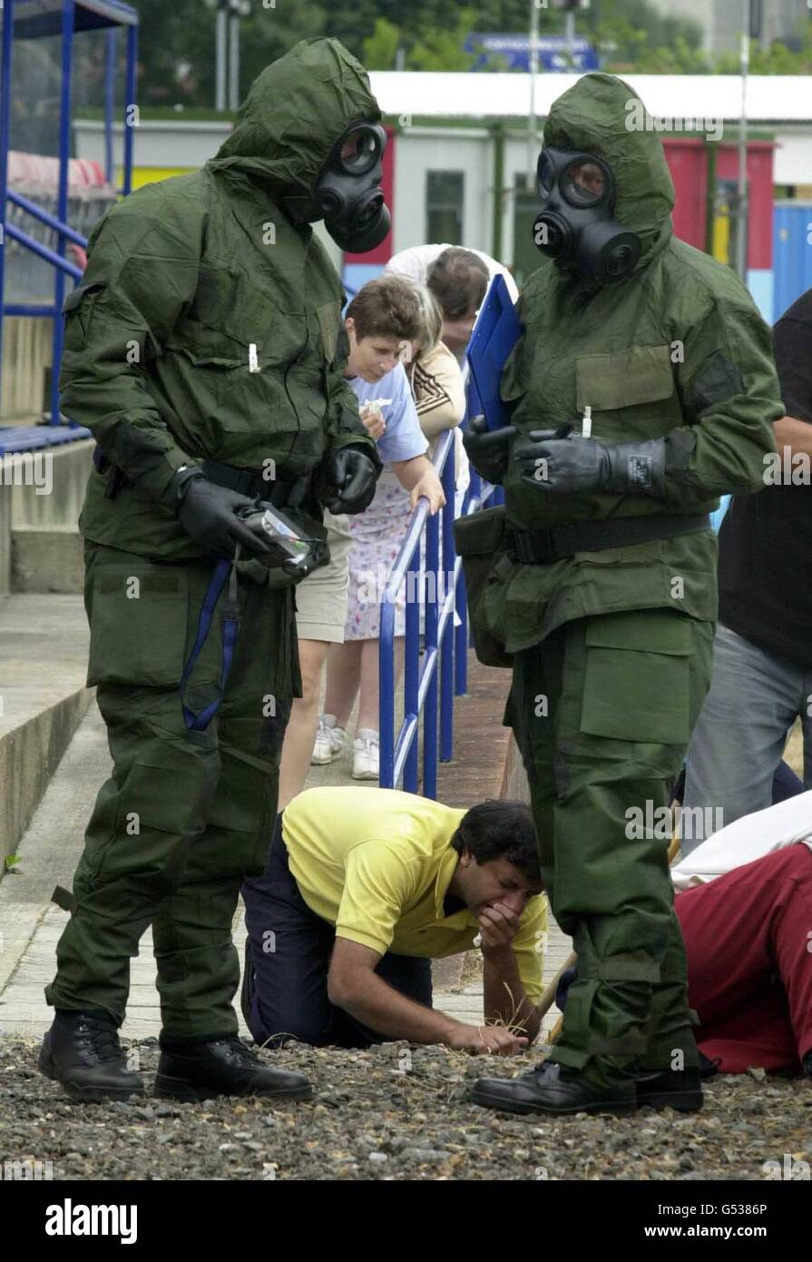 Gas mask exercise hi-res stock photography and images - Alamy