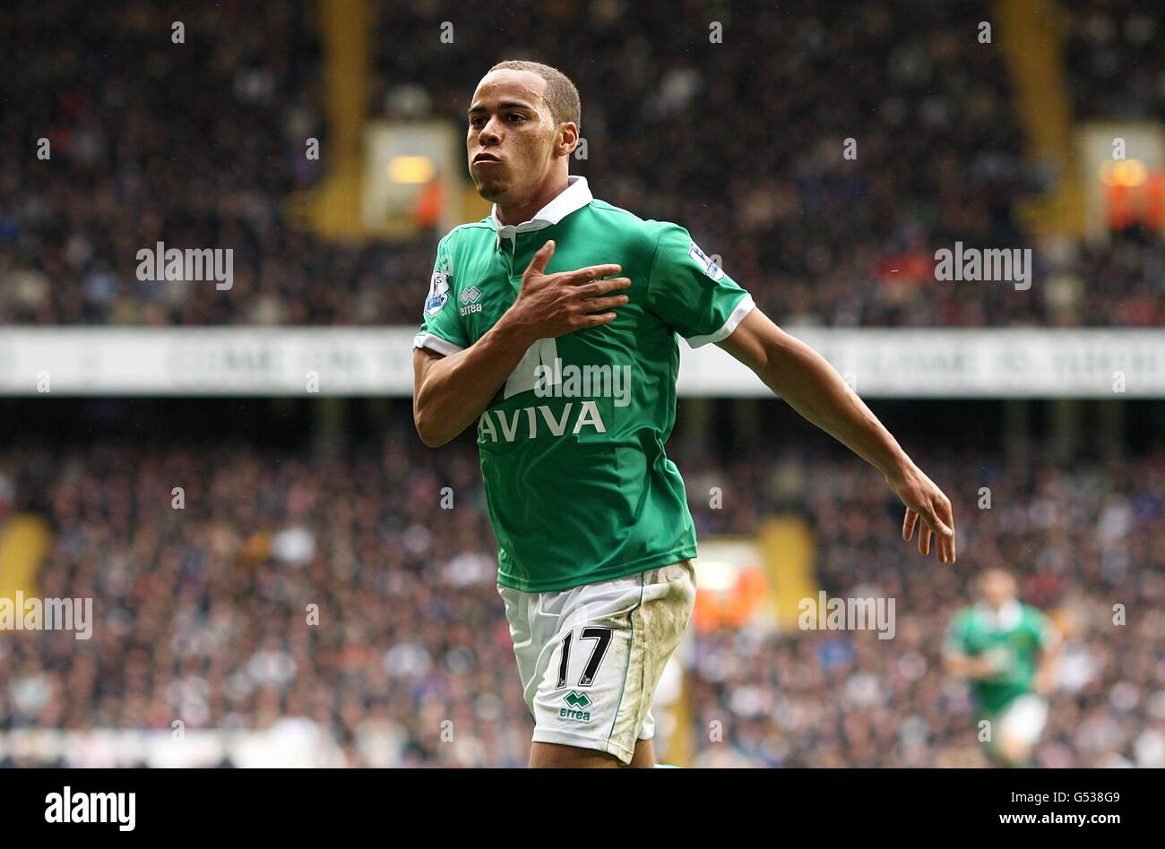 Norwich City's Elliott Bennett celebrates scoring his side's second ...