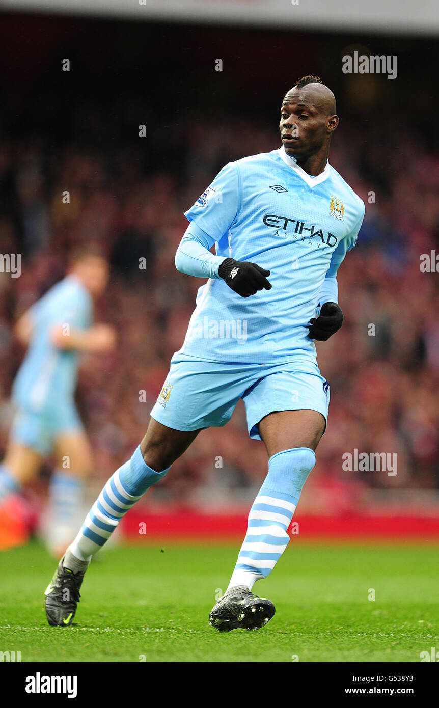 Mario balotelli of manchester city hi-res stock photography and images ...