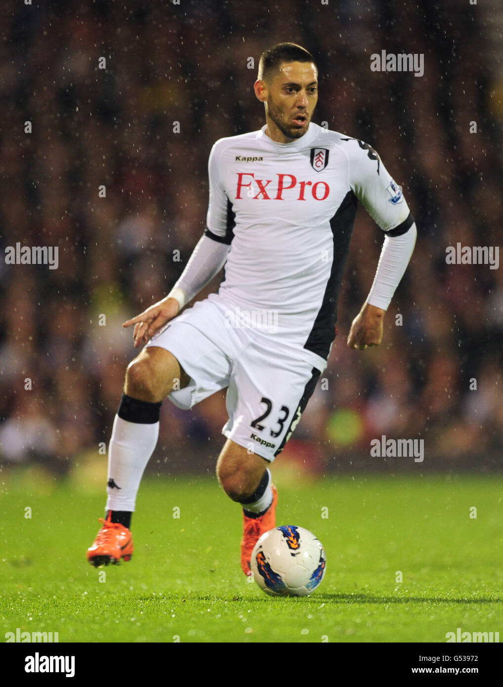 Clint dempsey craven cottage hi-res stock photography and images - Alamy