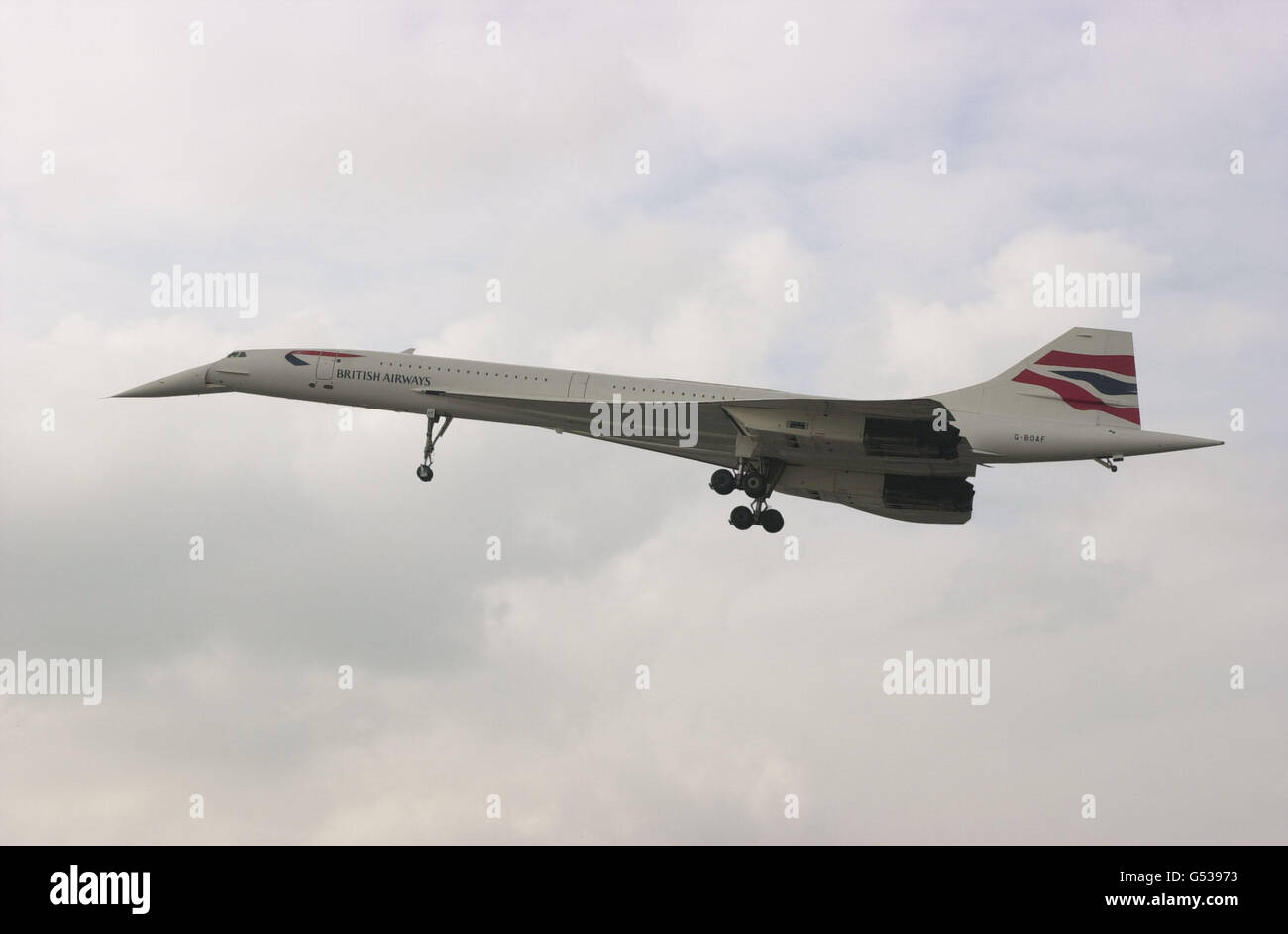 Concorde arriving at Heathrow Stock Photo - Alamy