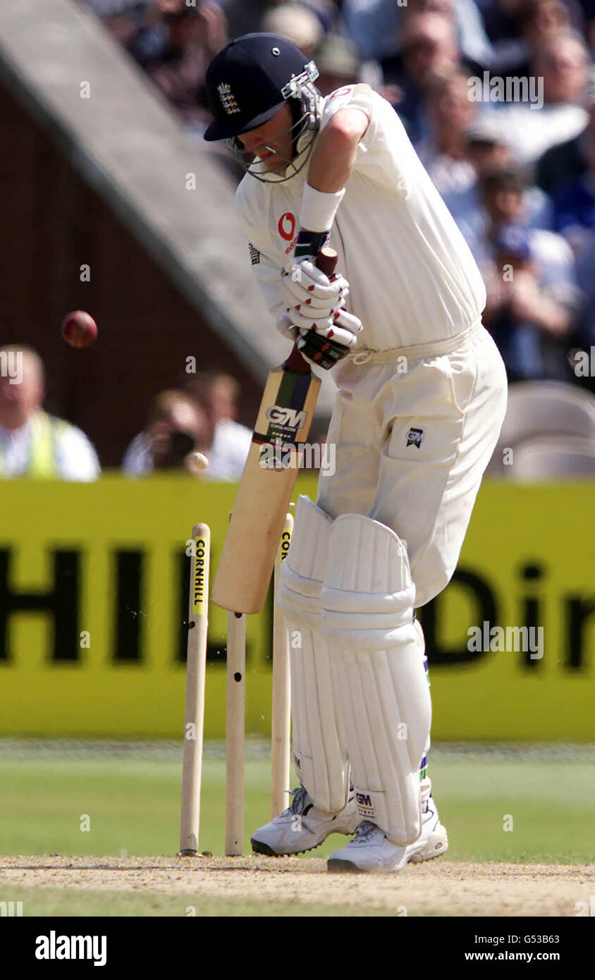 Cricket craig white hi-res stock photography and images - Alamy