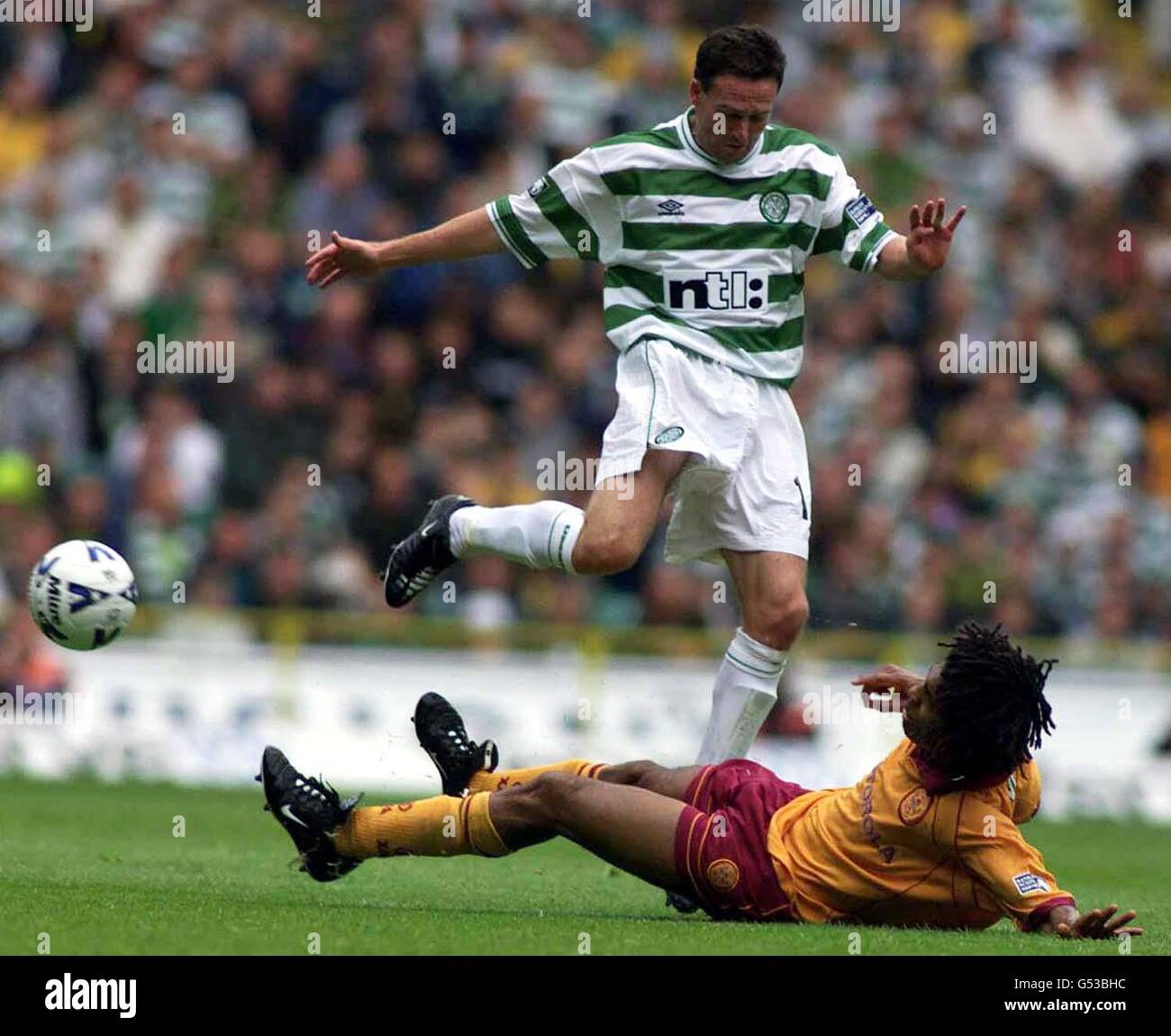 SOCCER Celtic/M'well 2 Stock Photo - Alamy