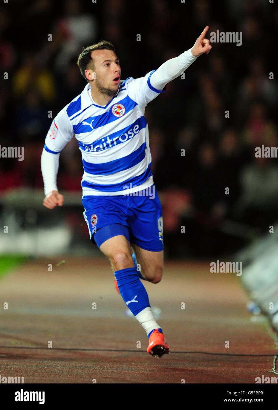 Adam le fondre reading hi-res stock photography and images - Alamy