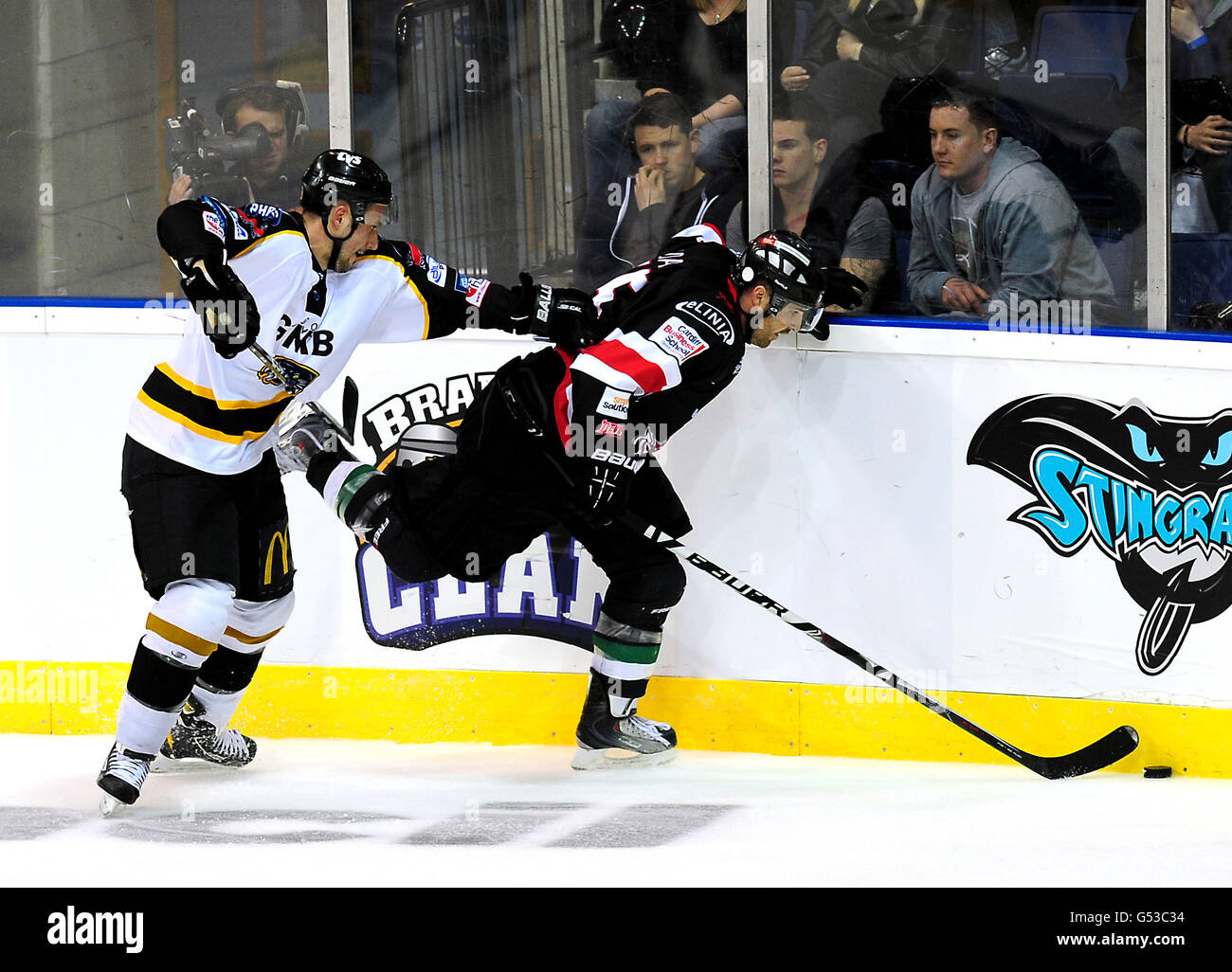 Ice Hockey - Elite Ice Hockey League - 2012 Play Offs - Final - Cardiff ...