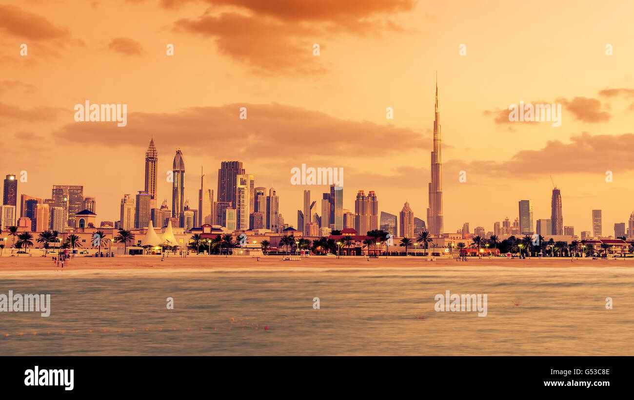 Dubai, United Arab Emirates: Downtown in the sunset Stock Photo - Alamy