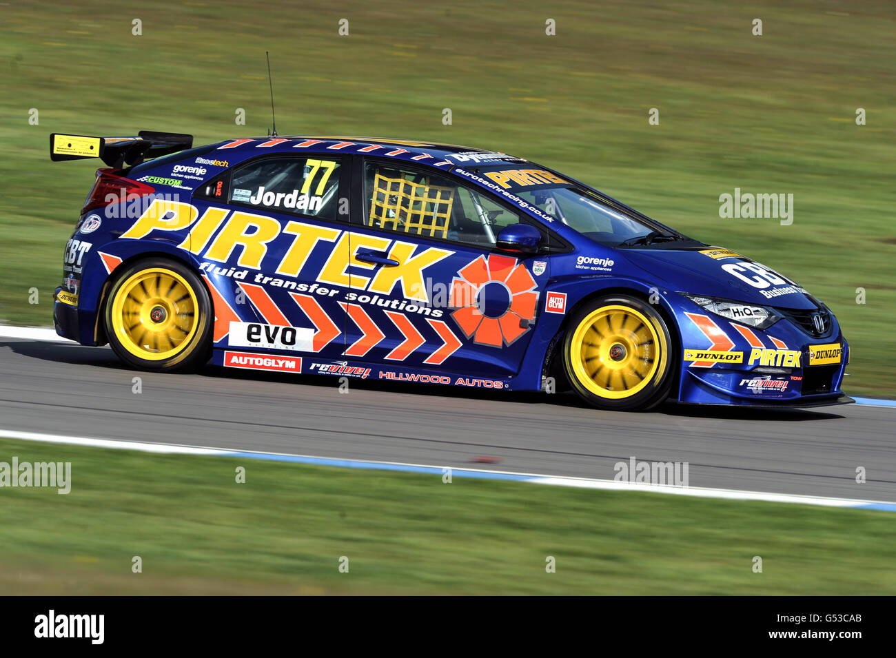 Motor Racing - 2012 British Touring Car Championship - Round Two - Free ...