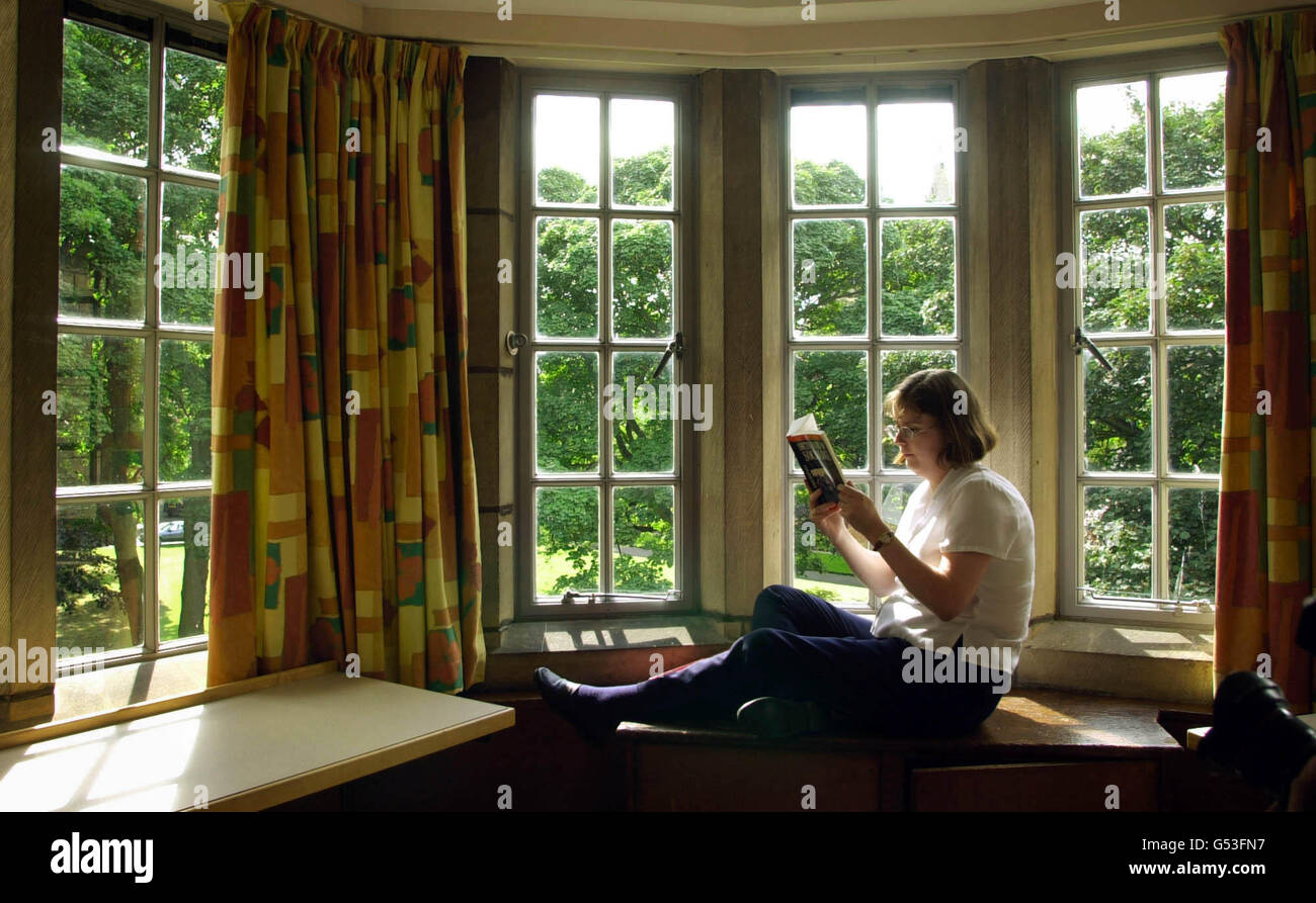 Room b21 at st salvators hall at st andrews university hi-res stock ... Room b21 at st salvators hall at st andrews university hi-res stock ...