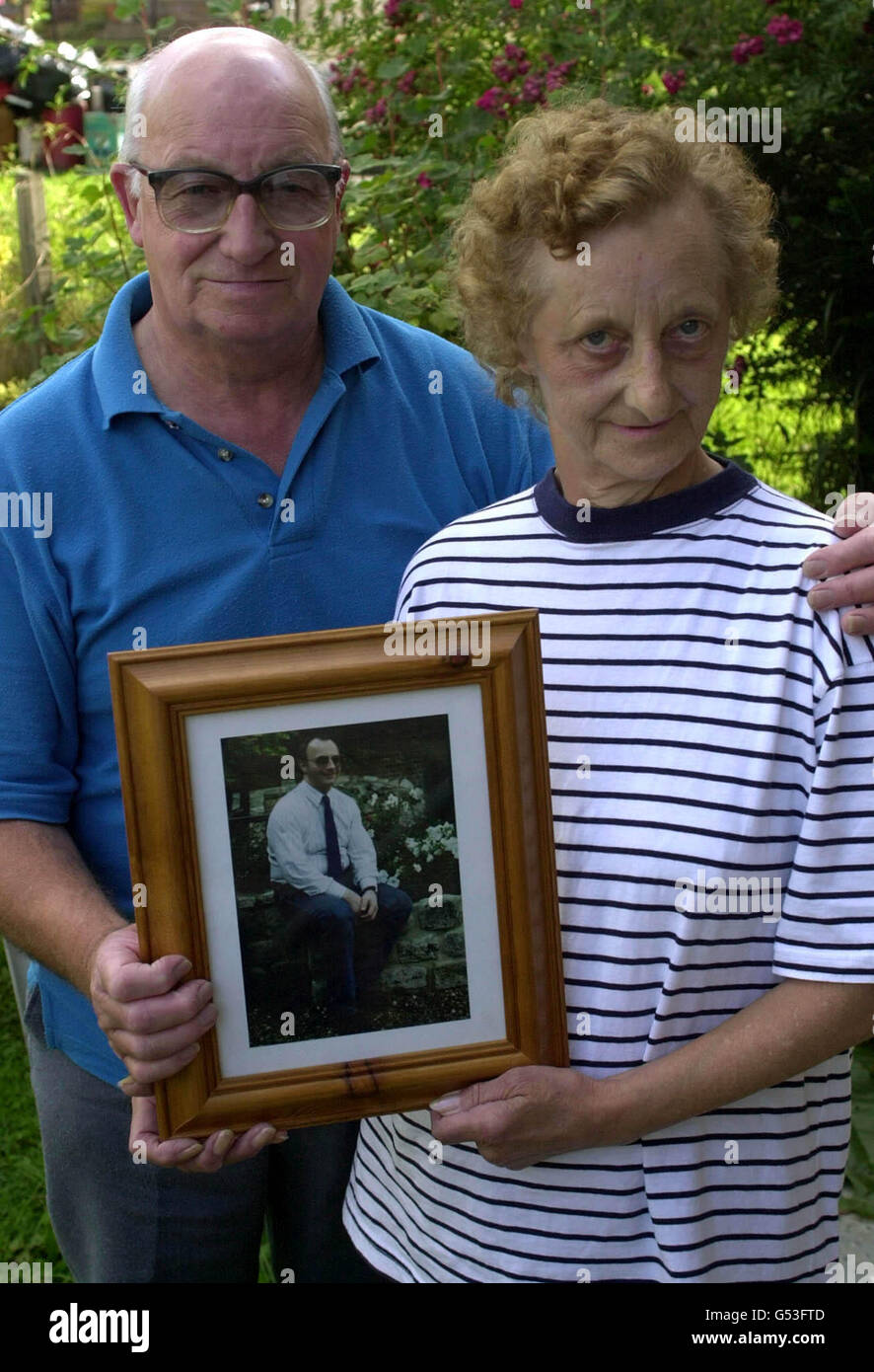 Court case murder holding picture hi-res stock photography and images ...