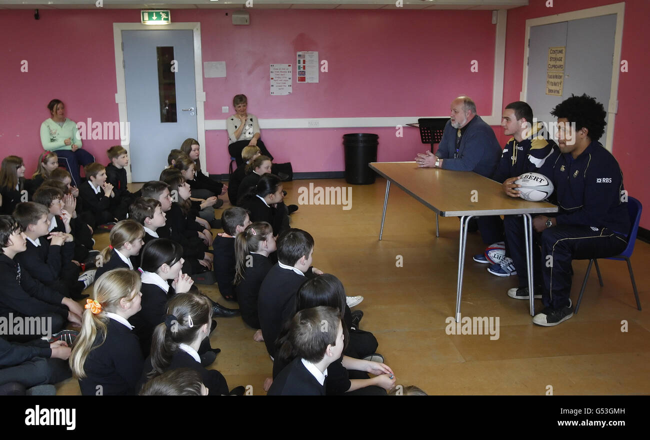 Scotland 7s player Adam Ashe returns to his former school, Alva Primary ...