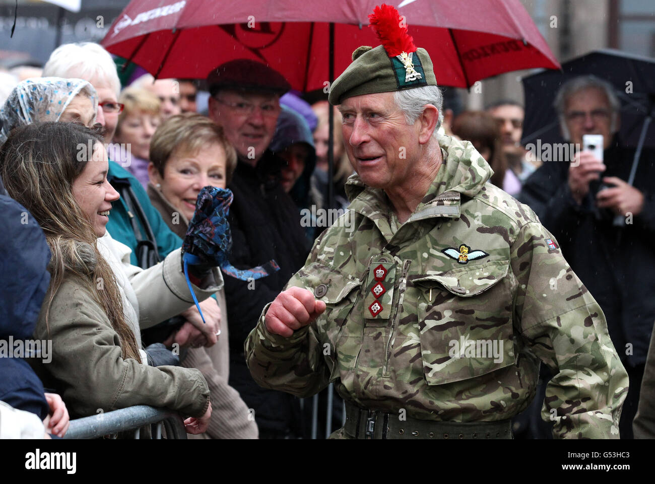 Charles attends black watch parade hi-res stock photography and images ...