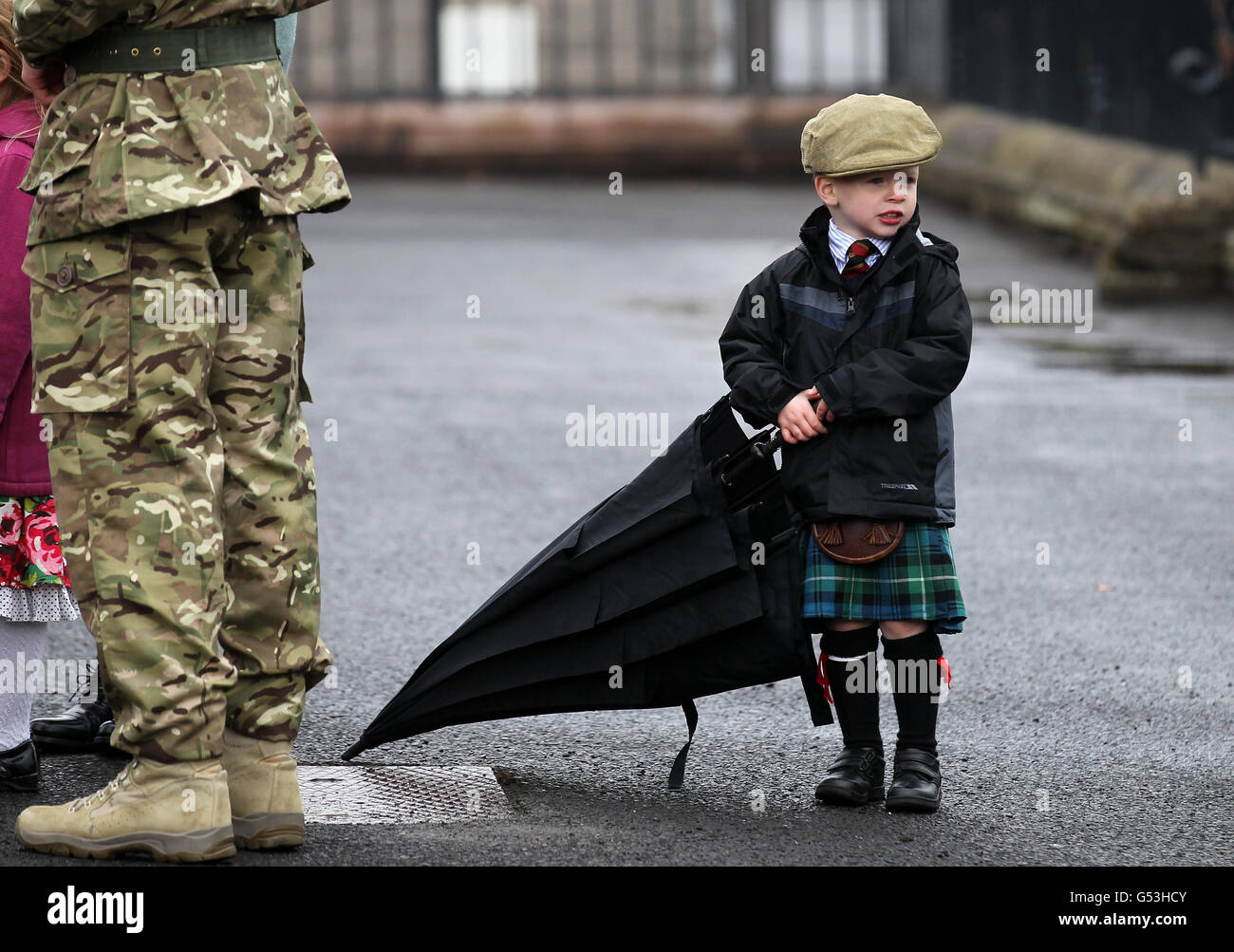 Charles attends black watch parade hi-res stock photography and images ...