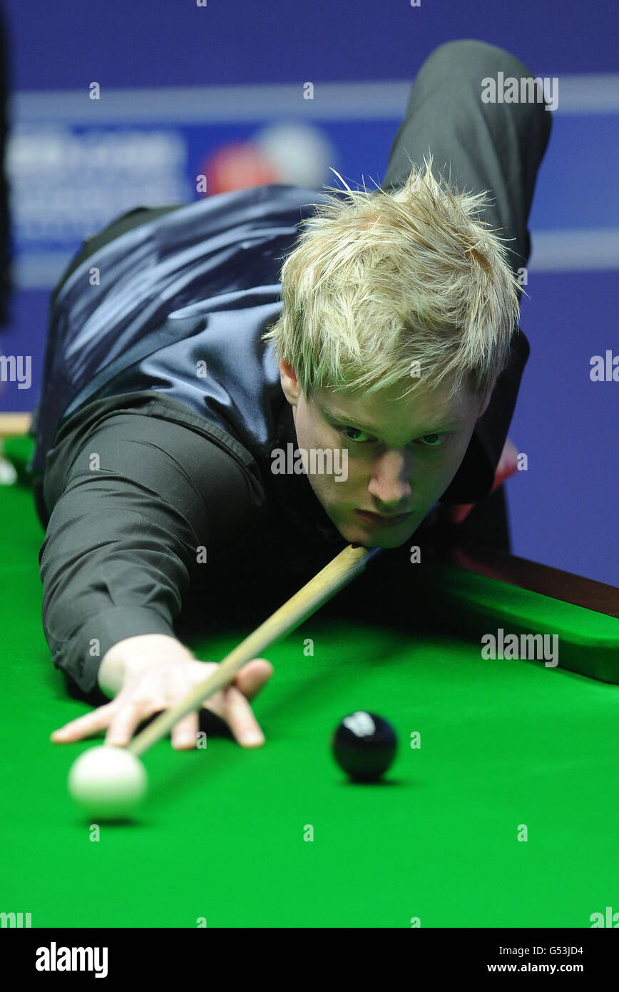 Australia's Neil Robertson during the Betfred.com World Snooker ...