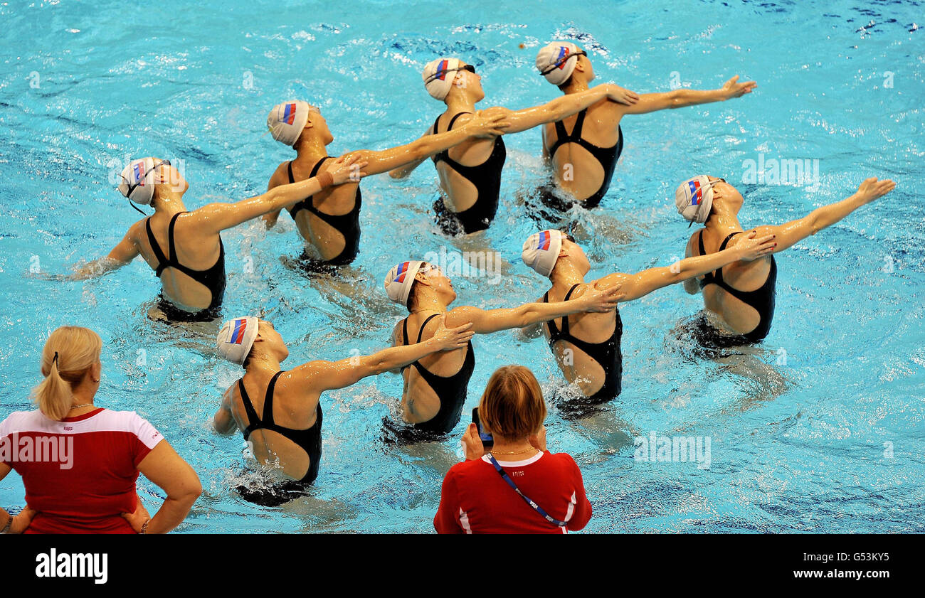 The Russian synchronised swimming team and Gold medal favorites ...