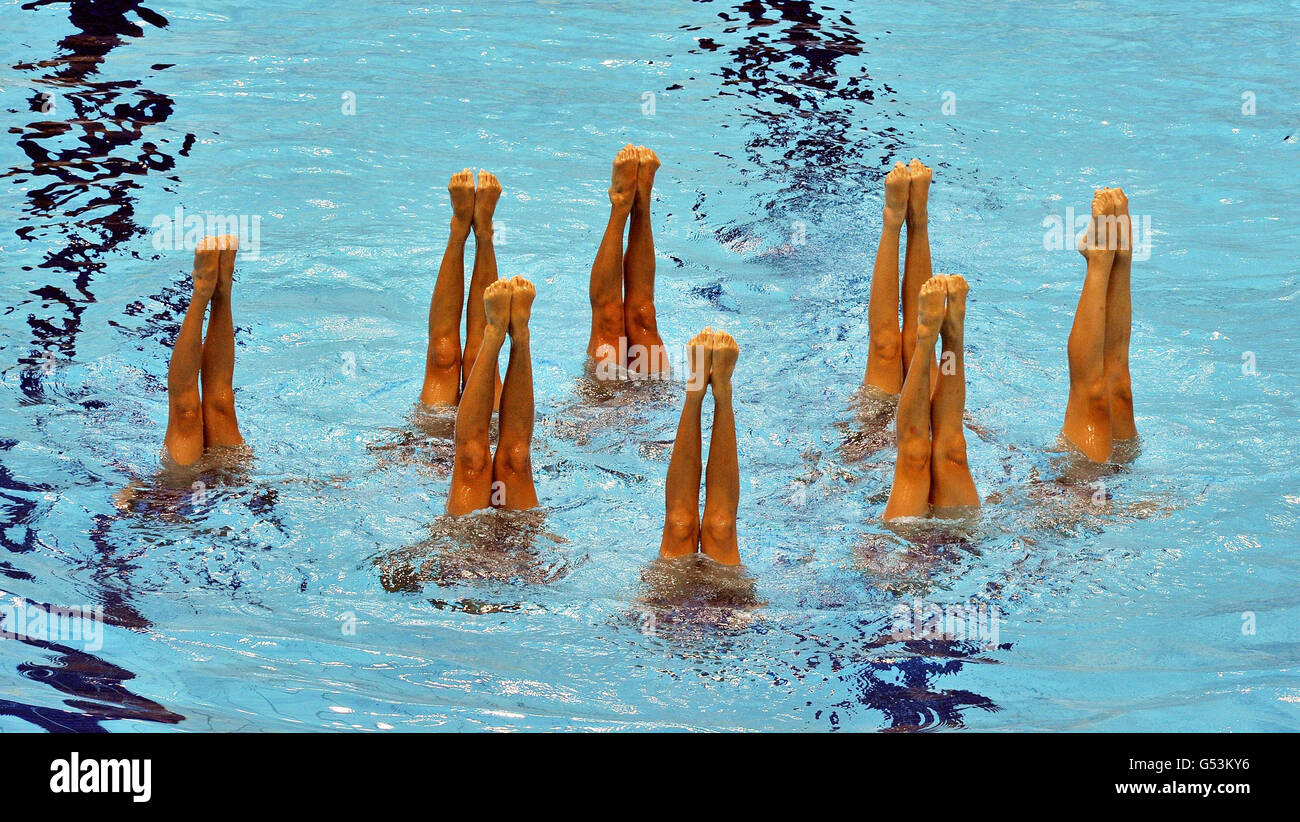 The Russian Synchronised swimming team and Gold medal favorites ...