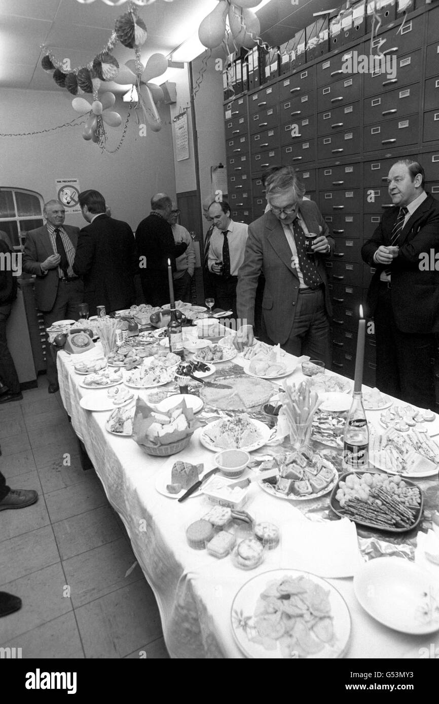 Photo library hi-res stock photography and images - Alamy