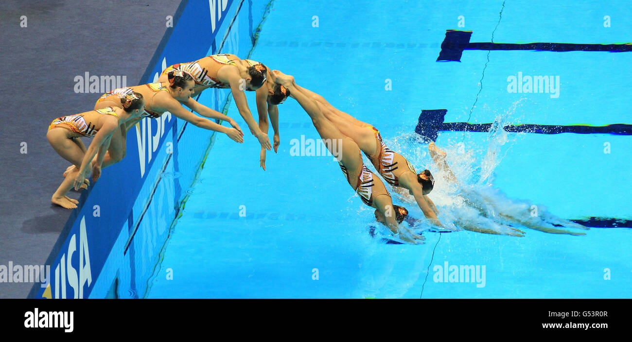 USA's team in perform their technical routine during the Synchronised ...