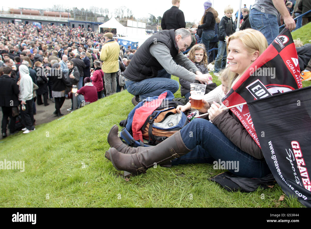 Edinburgh Rugby fans outside Murrayfield before the game Stock Photo ...