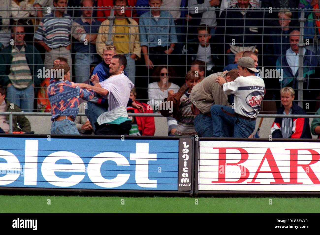 DUTCH SOCCER. DUTCH HOOLIGANS AT FC TWENTE v FEYENOORD Stock Photo - Alamy