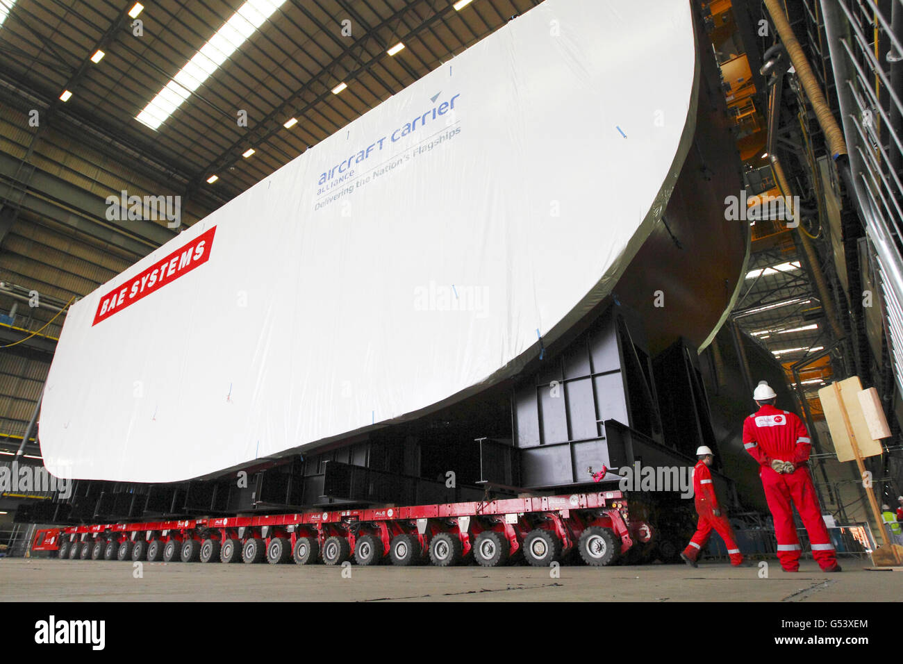 Royal navys aircraft carrier hms queen elizabeth hi-res stock ...