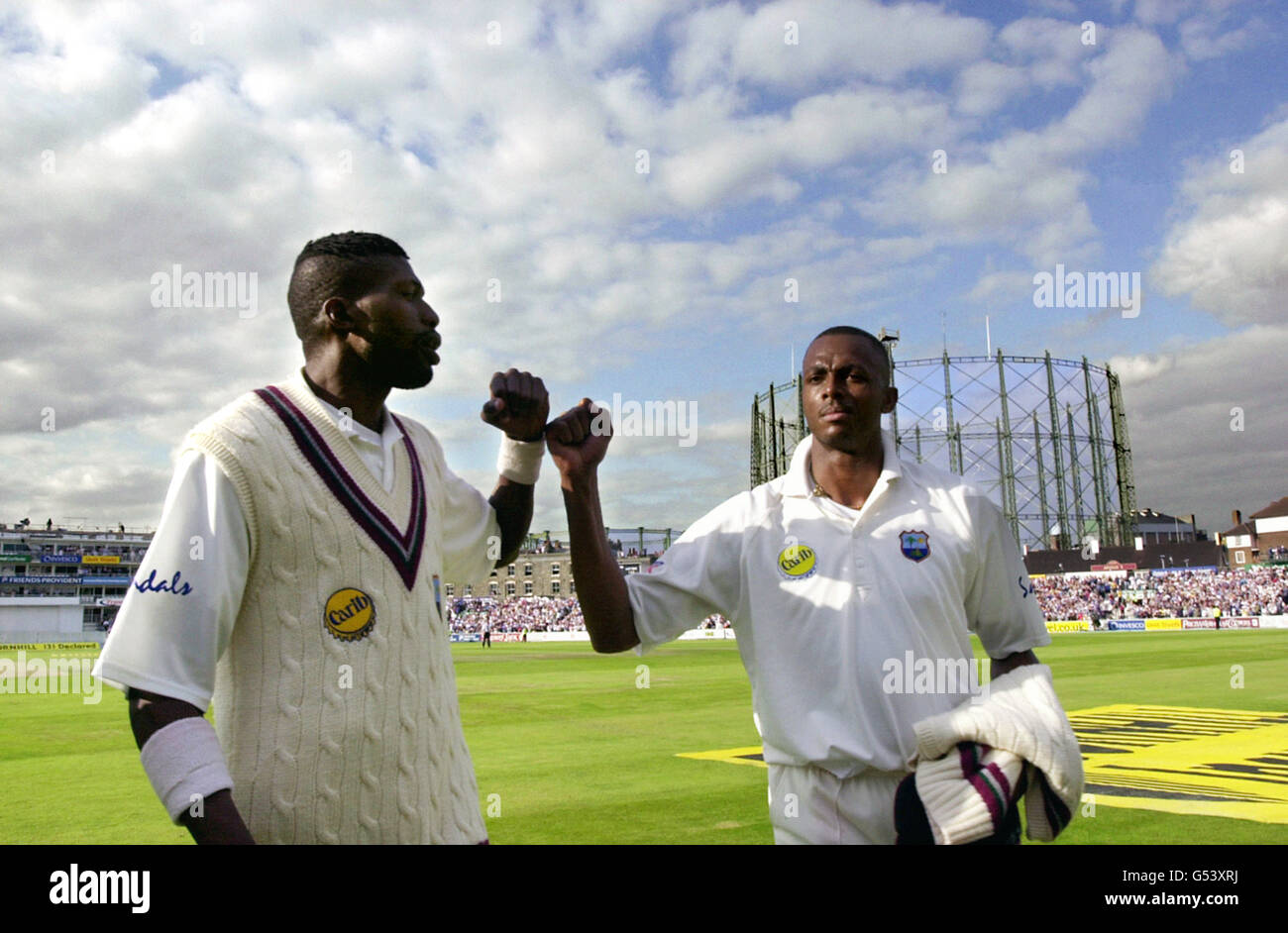 Cricket WI Ambrose Walsh Stock Photo - Alamy