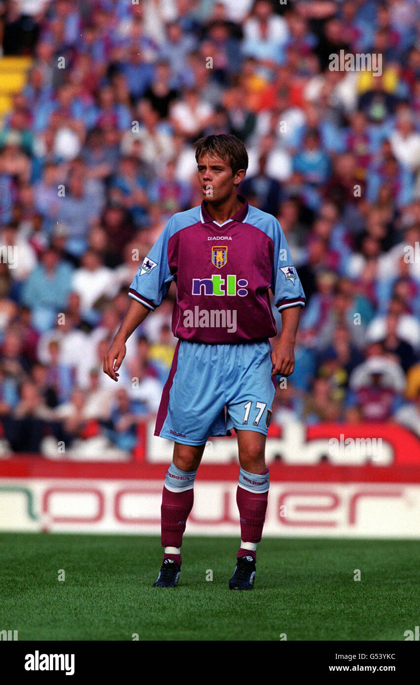 Lee hendrie 2003 hi-res stock photography and images - Alamy